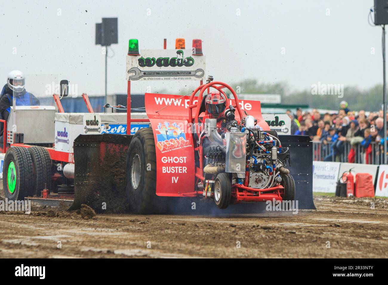 0 95 tonnen hi-res stock photography and images - Alamy