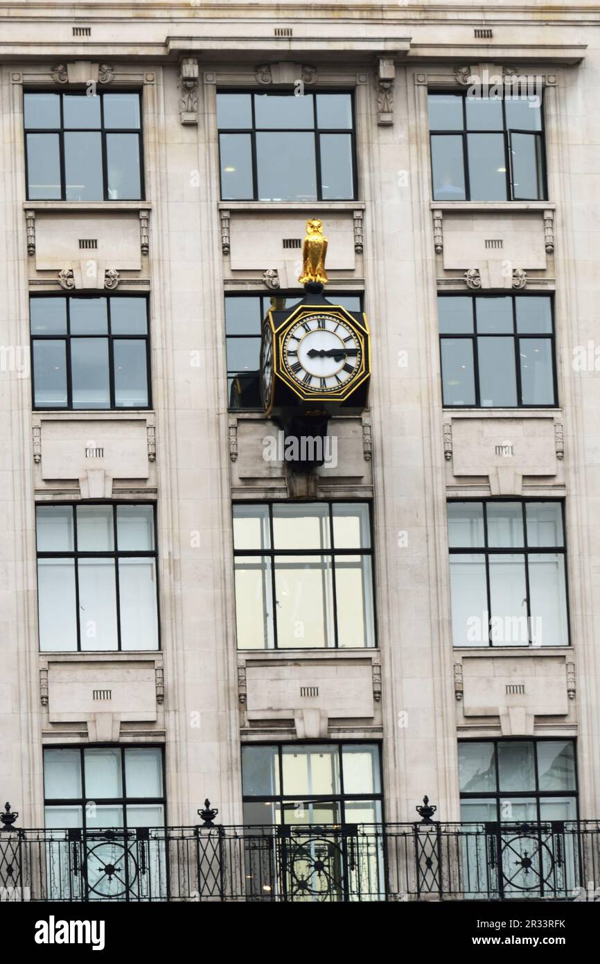 Urban antique clock Stock Photo - Alamy