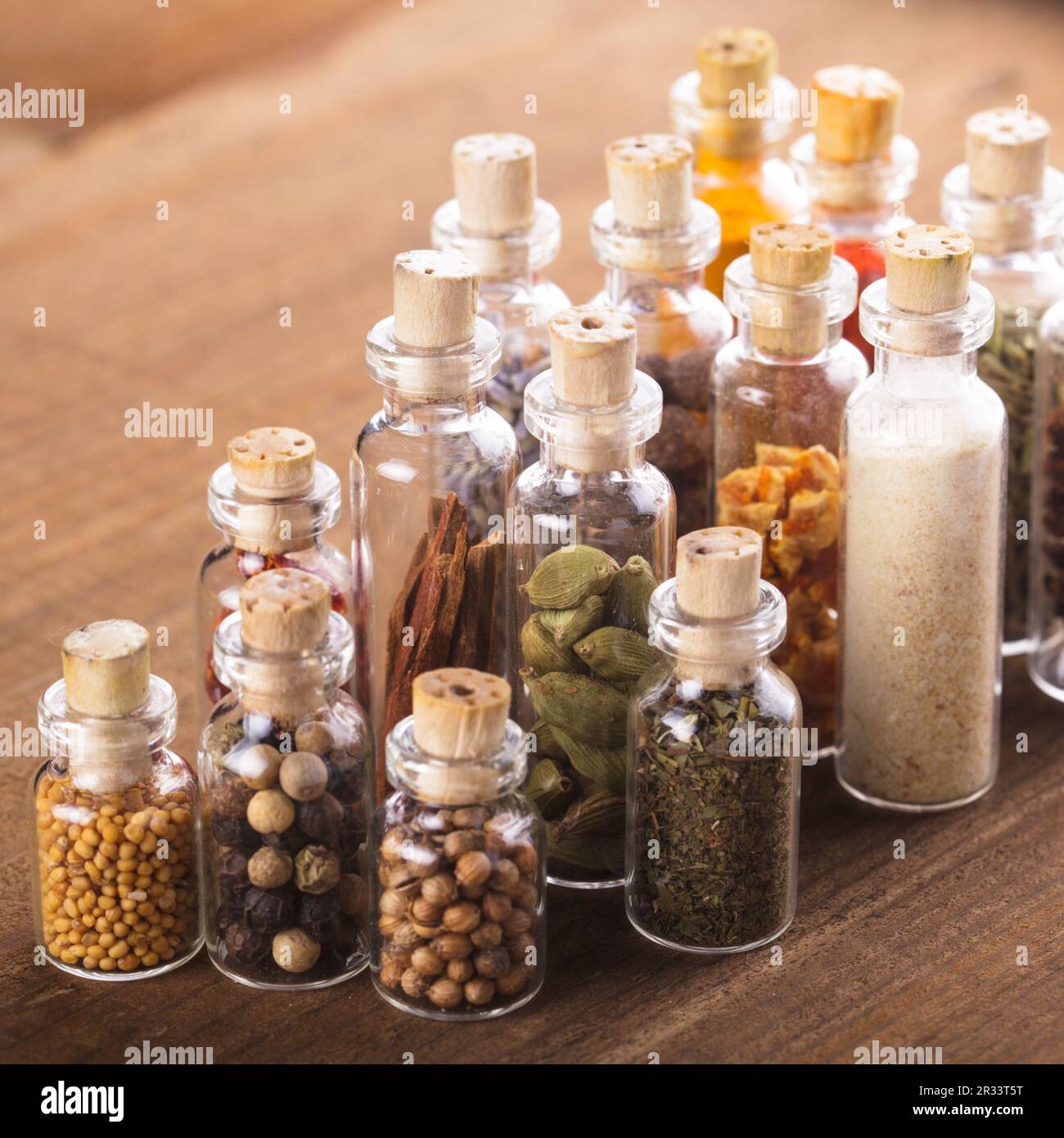 Spice bottles hi-res stock photography and images - Alamy