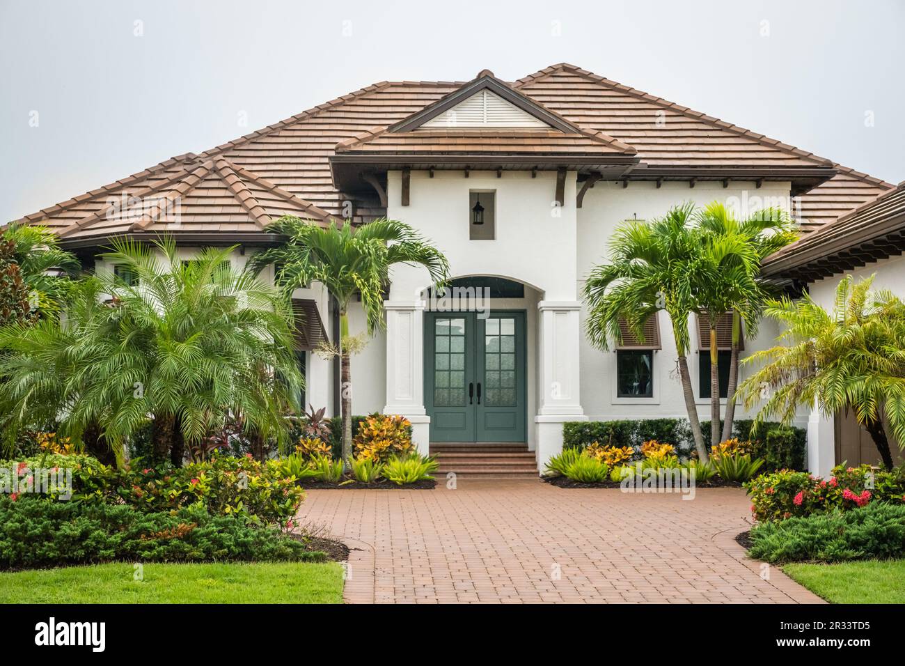 Luxury Homes Exterior