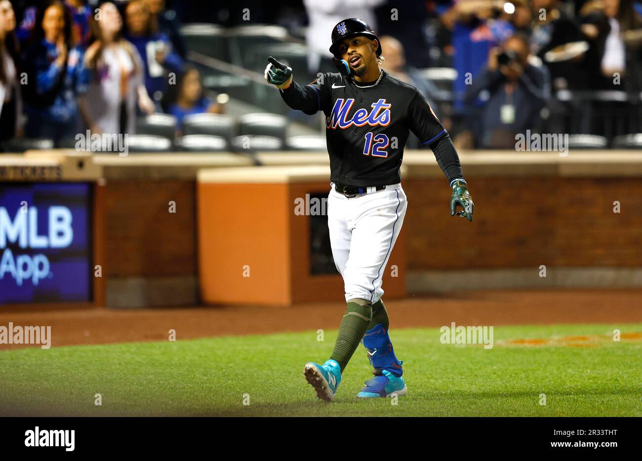 New York Mets Francisco Lindor reacts after hitting a home run against ...