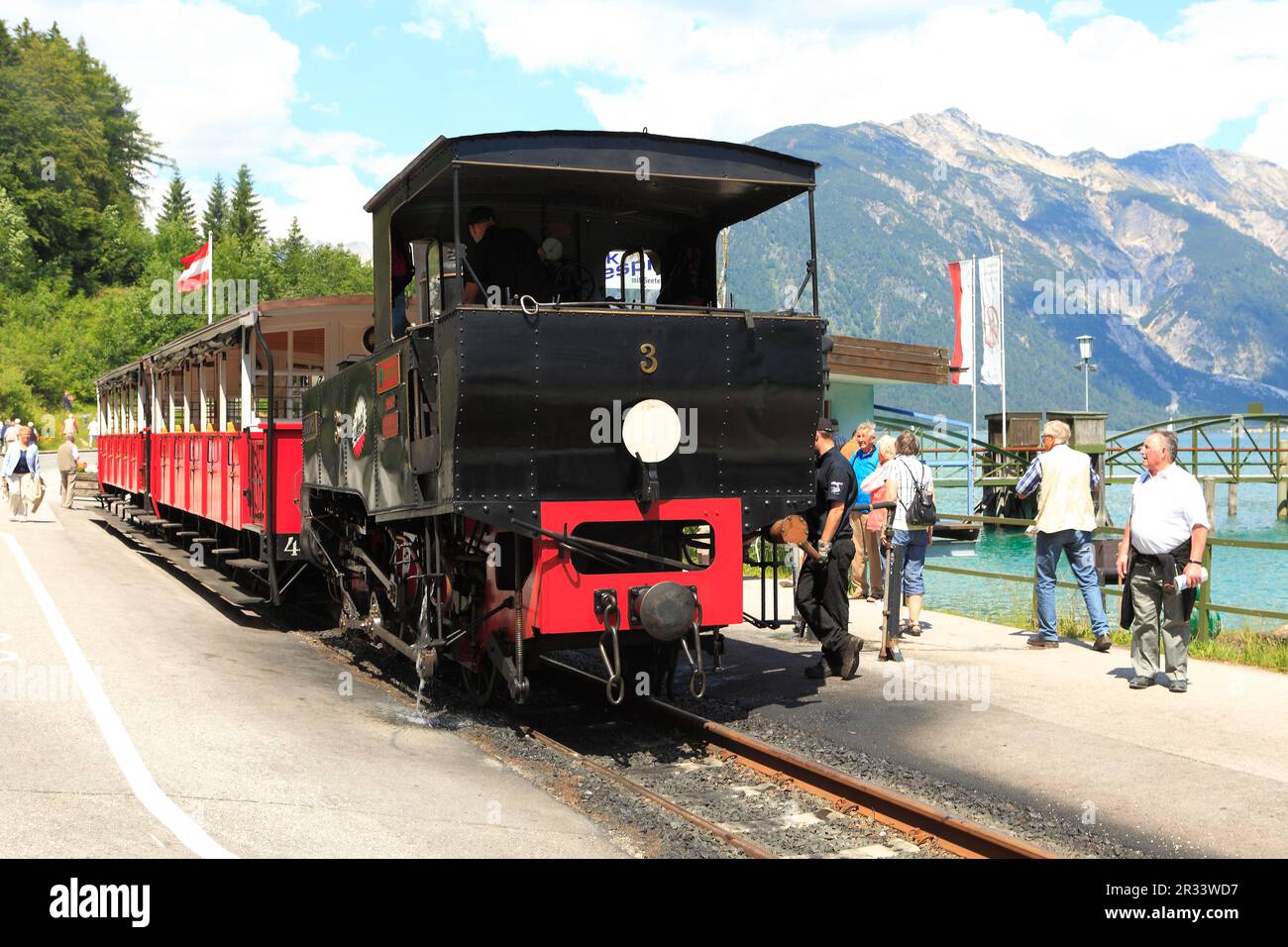 Rack railroad hi-res stock photography and images - Alamy