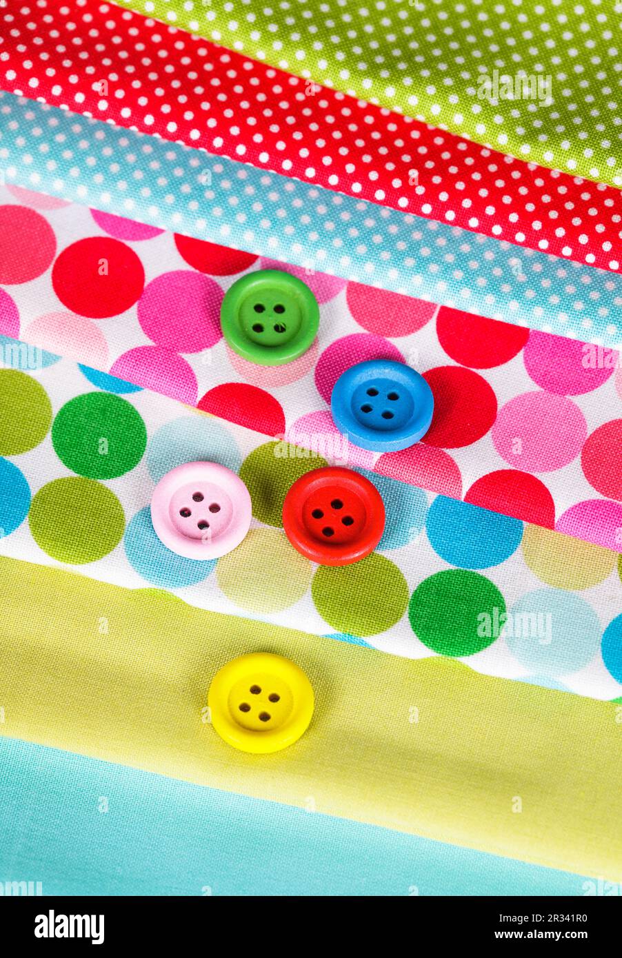 Assorted pink buttons hi-res stock photography and images - Alamy