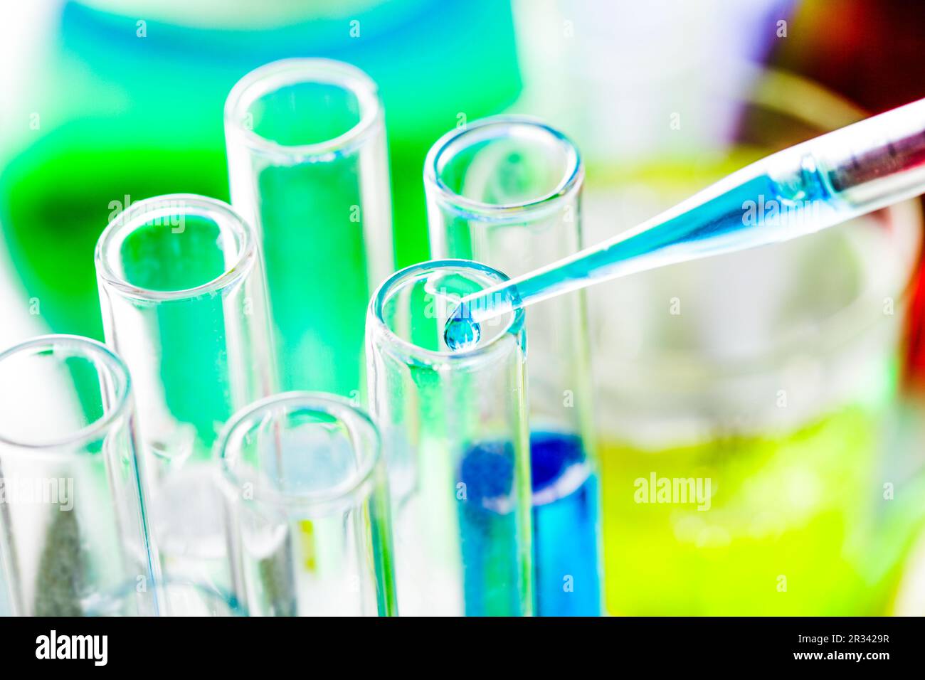 Laboratory glassware blue liquid hi-res stock photography and images ...