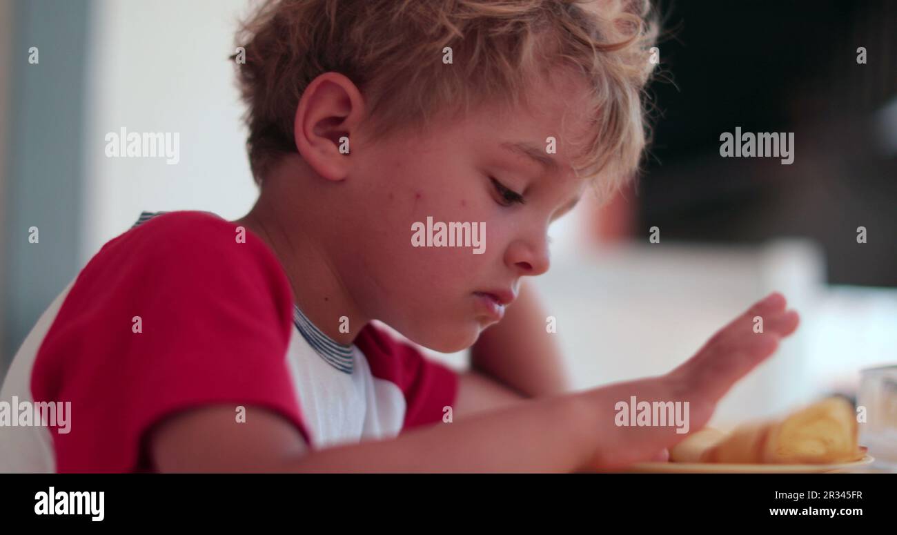 Pensive child boy face. Contemplative thoughtful kid portrait thinking ...