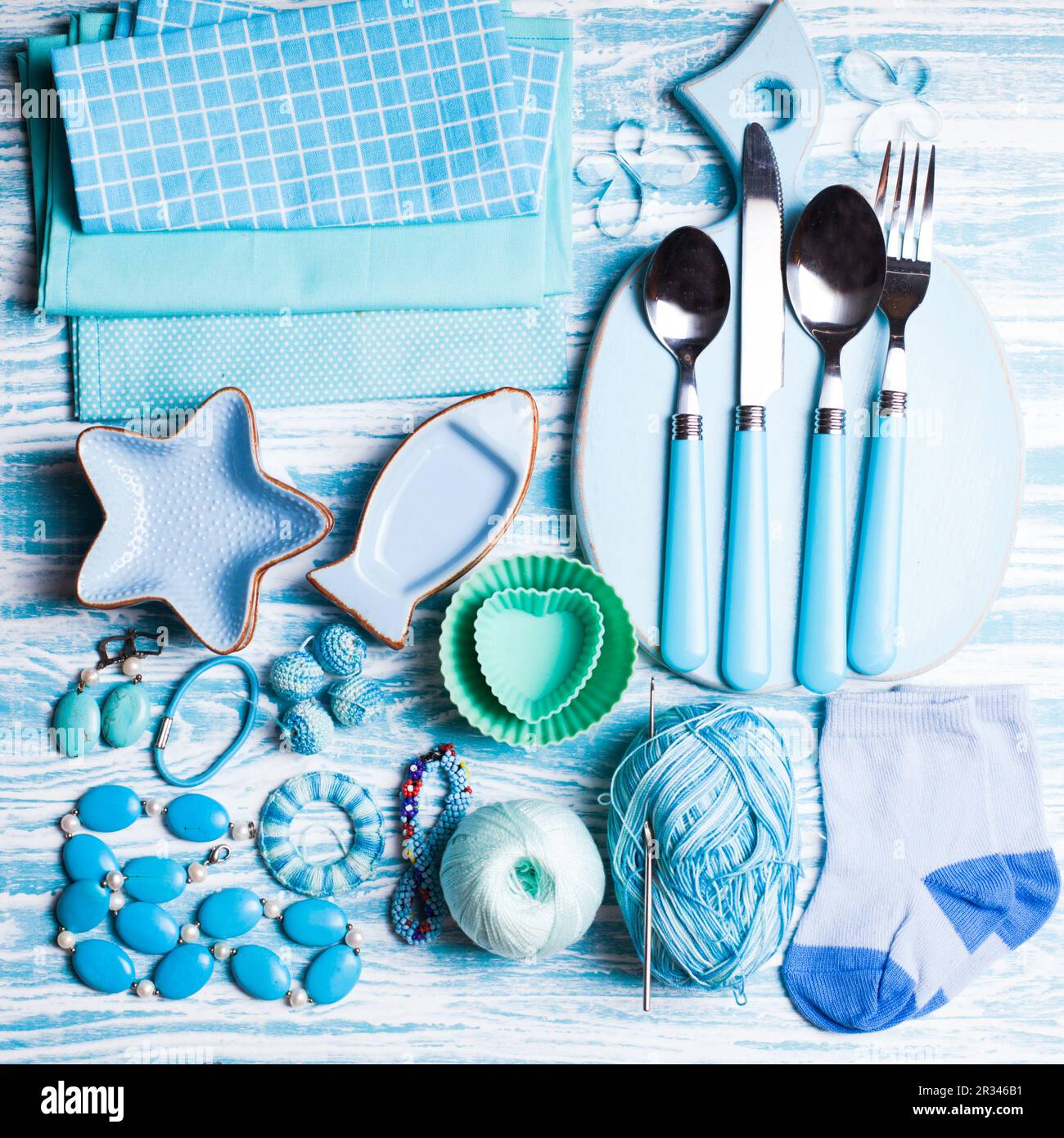 Blue objects hi-res stock photography and images - Alamy