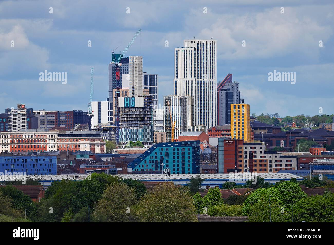 Leeds City Centre skyline view from M621 in Hunslet Stock Photo - Alamy