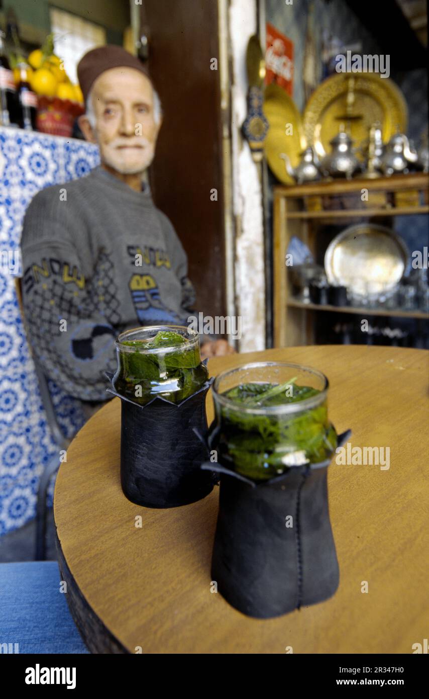Teteria tradicional. Fes el Bali. Fez.Ciudad Imperial.Marruecos.Africa ...