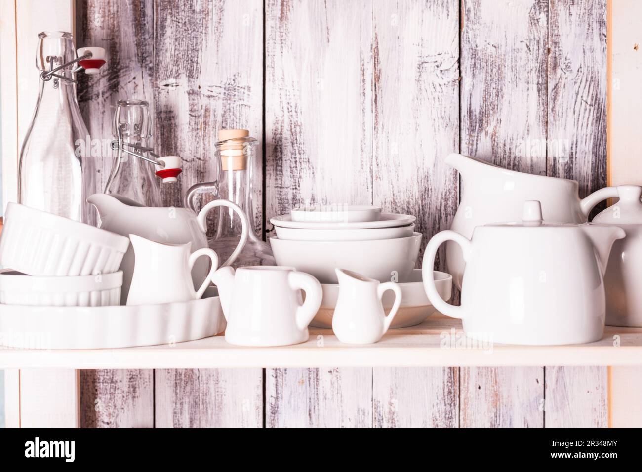 Interior design shelves hi-res stock photography and images - Alamy