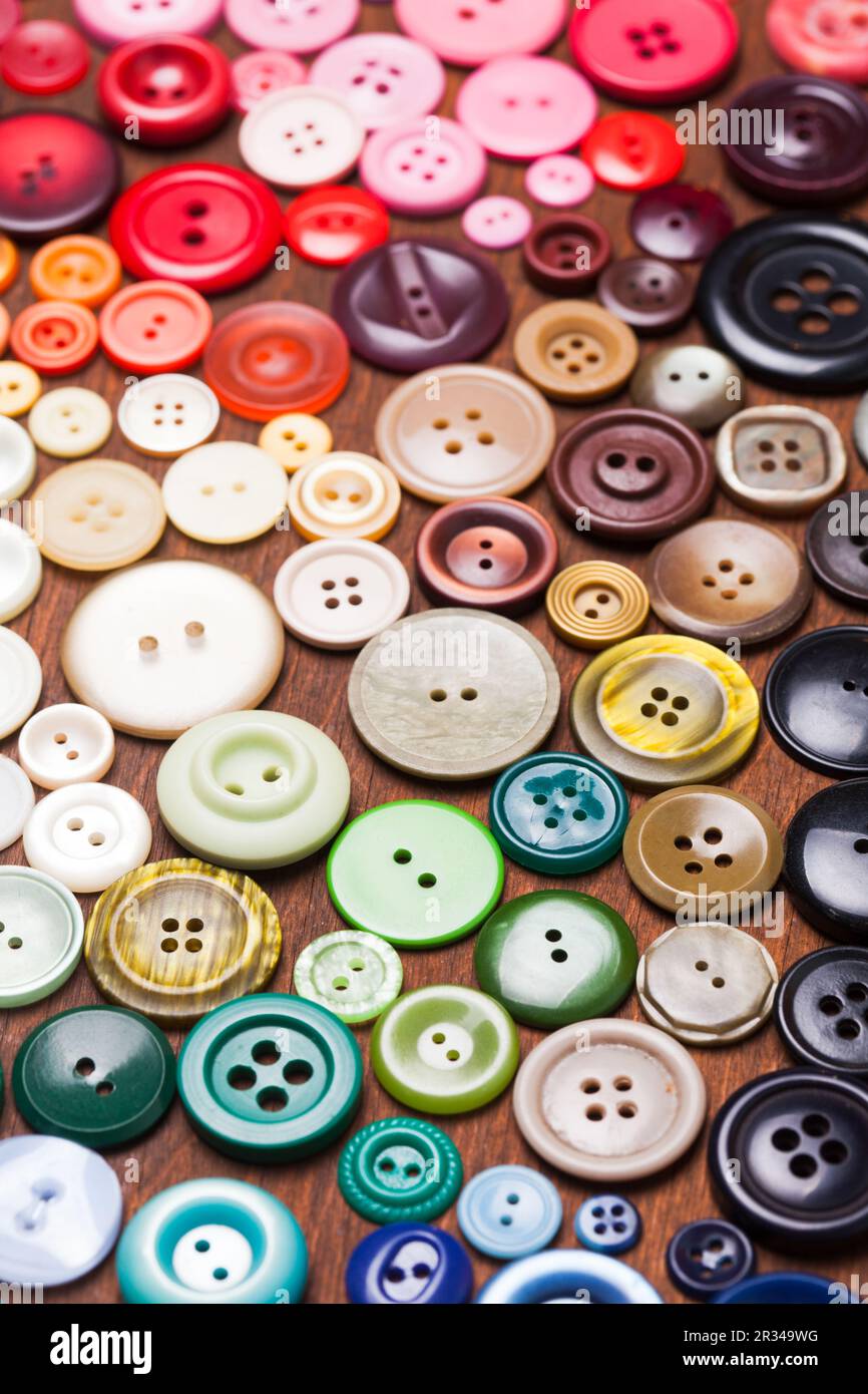 Button buttons pile assortment many hi-res stock photography and images ...