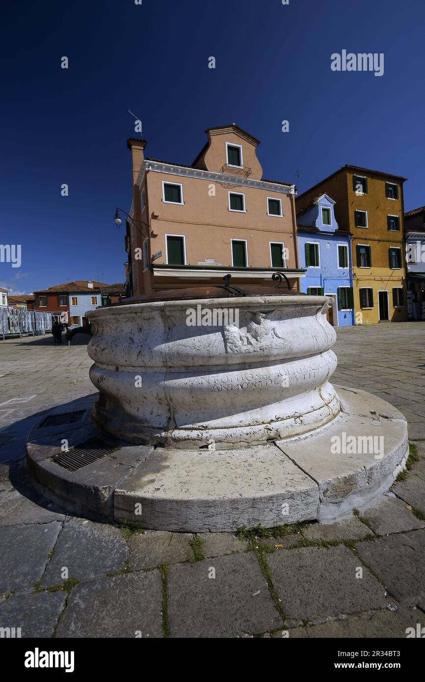 Burano casas de colores hi-res stock photography and images - Alamy