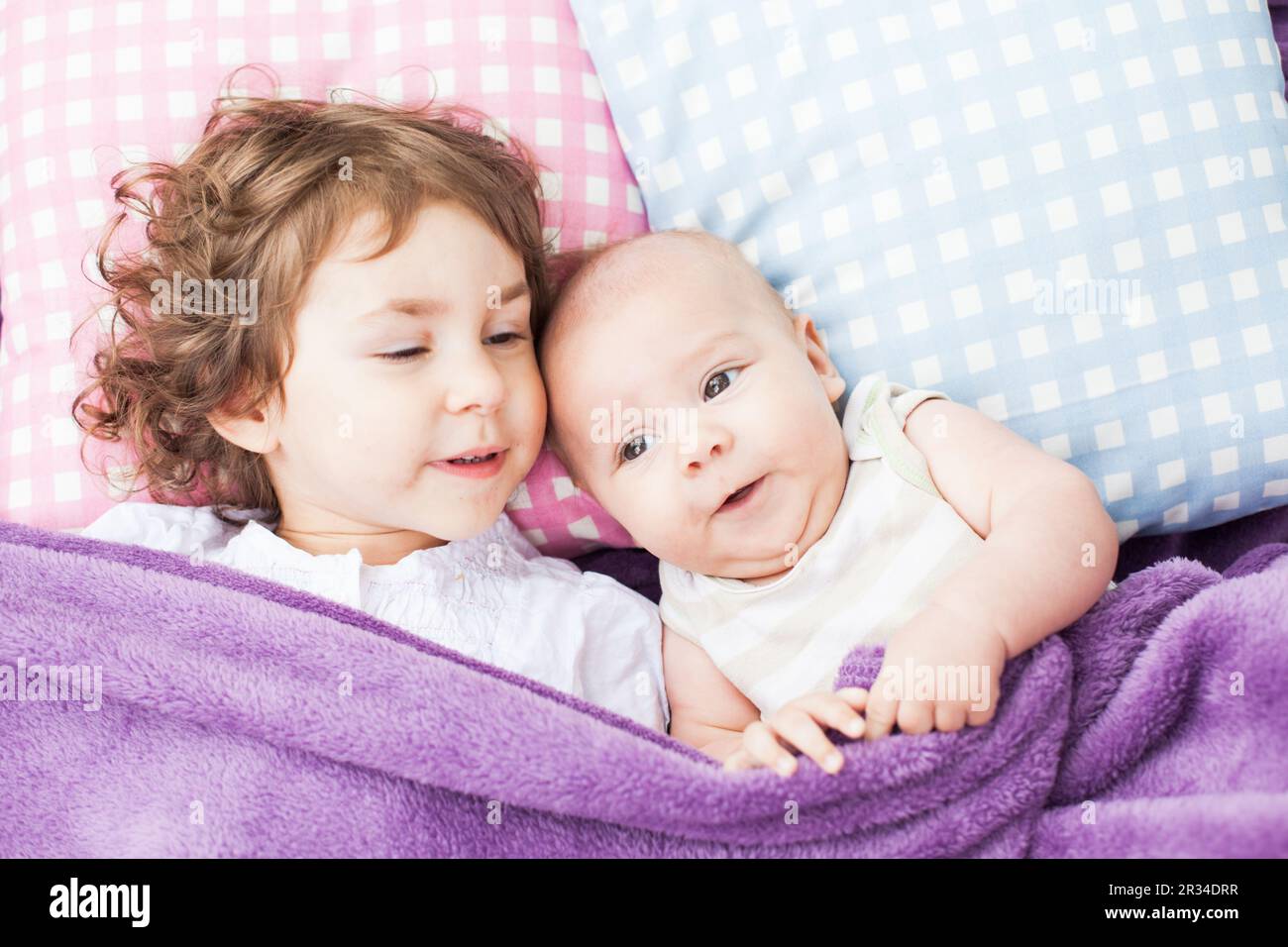 Sister and brother Stock Photo - Alamy
