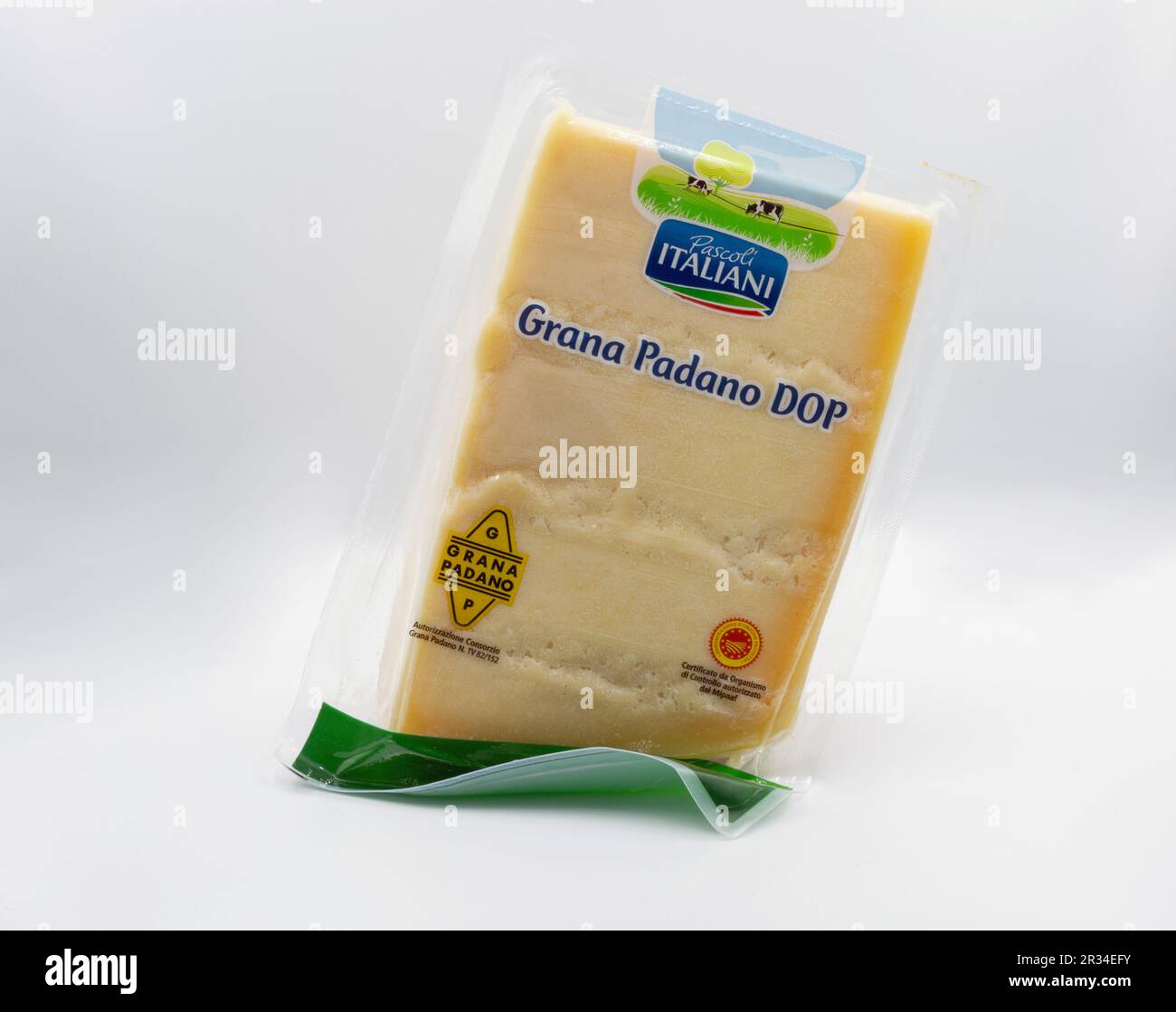 Grana padano dop hi-res stock photography and images - Alamy