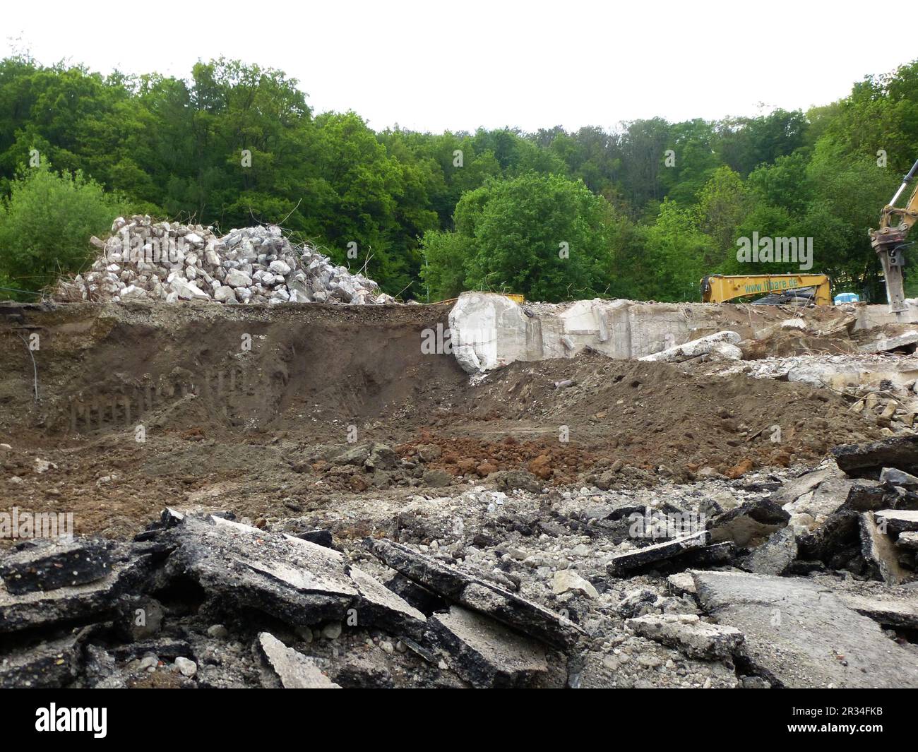 Demolition works hi-res stock photography and images - Alamy