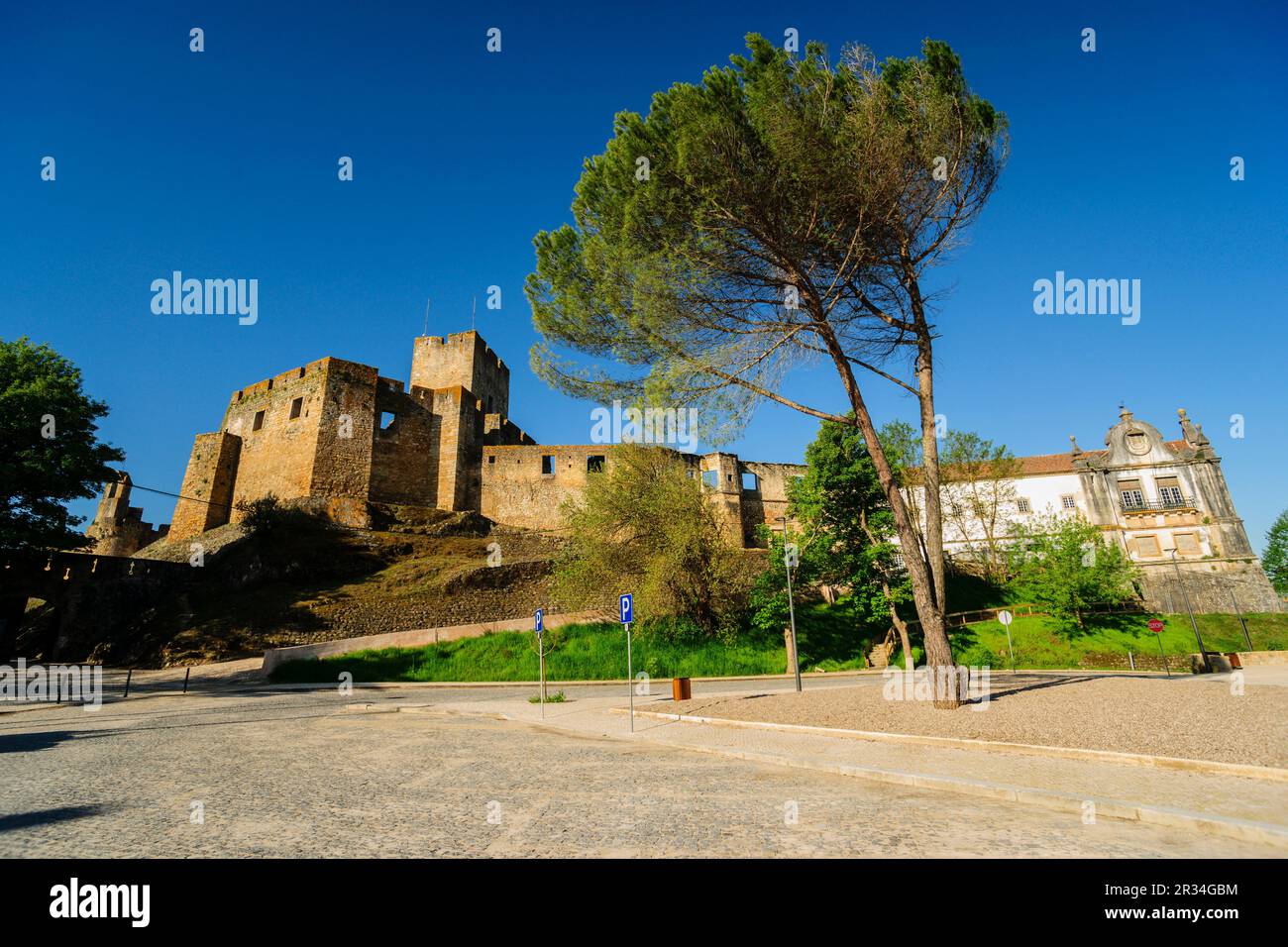 castillo templario de Tomar,año 1162, monumento nacional,Tomar ...