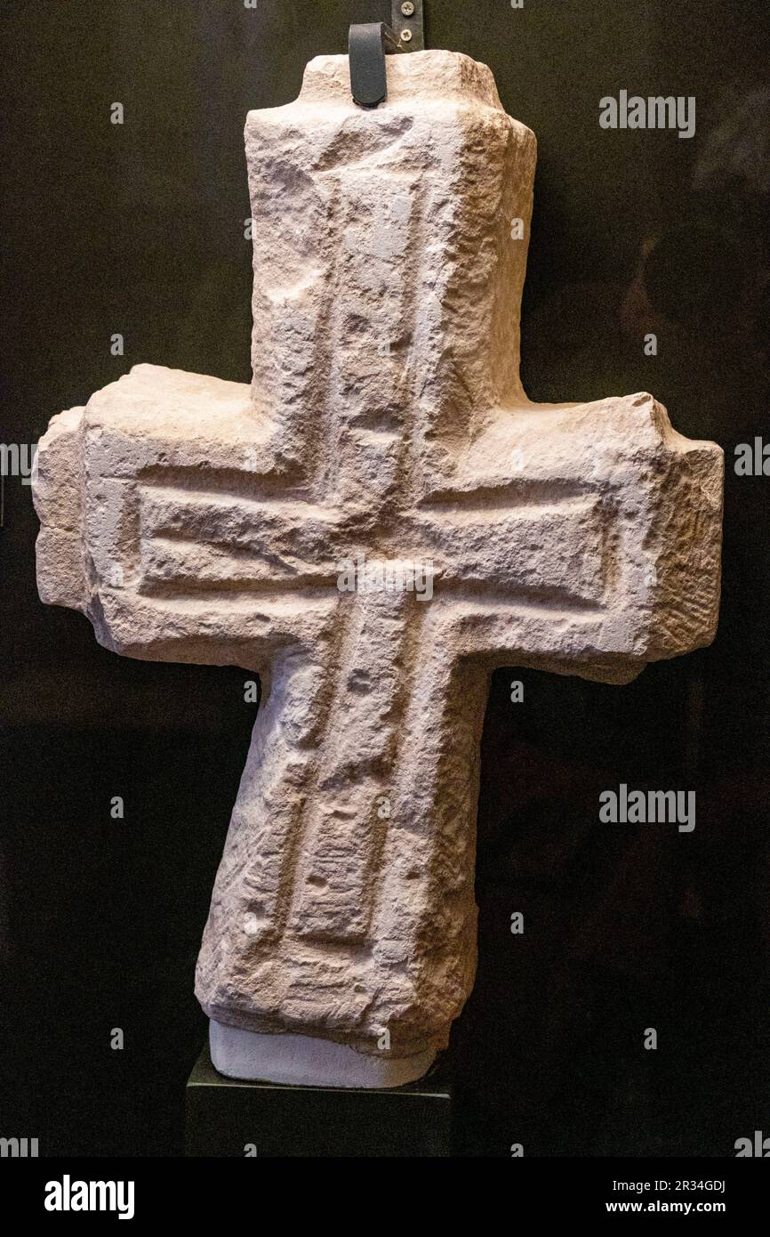 Visigoth cross hi-res stock photography and images - Alamy