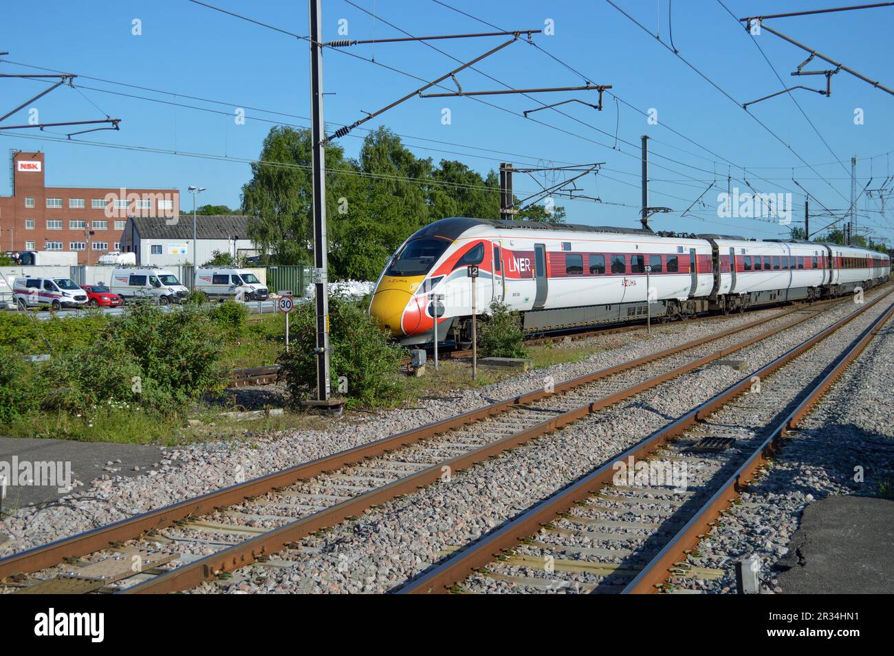Train passing through Newark Northgate Railway Station Stock Photo - Alamy