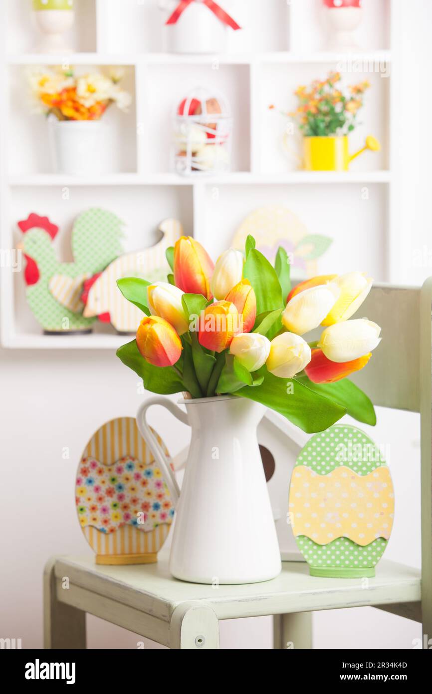House easter hi-res stock photography and images - Alamy