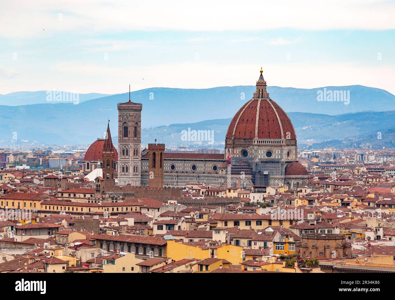 The dome of the Santa Maria del Fiore Cathedral, Florence, Tuscany ...