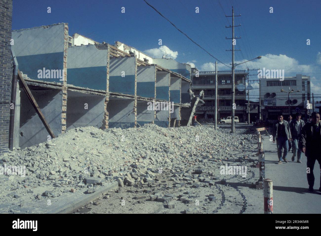 1996 earthquake hi-res stock photography and images - Alamy
