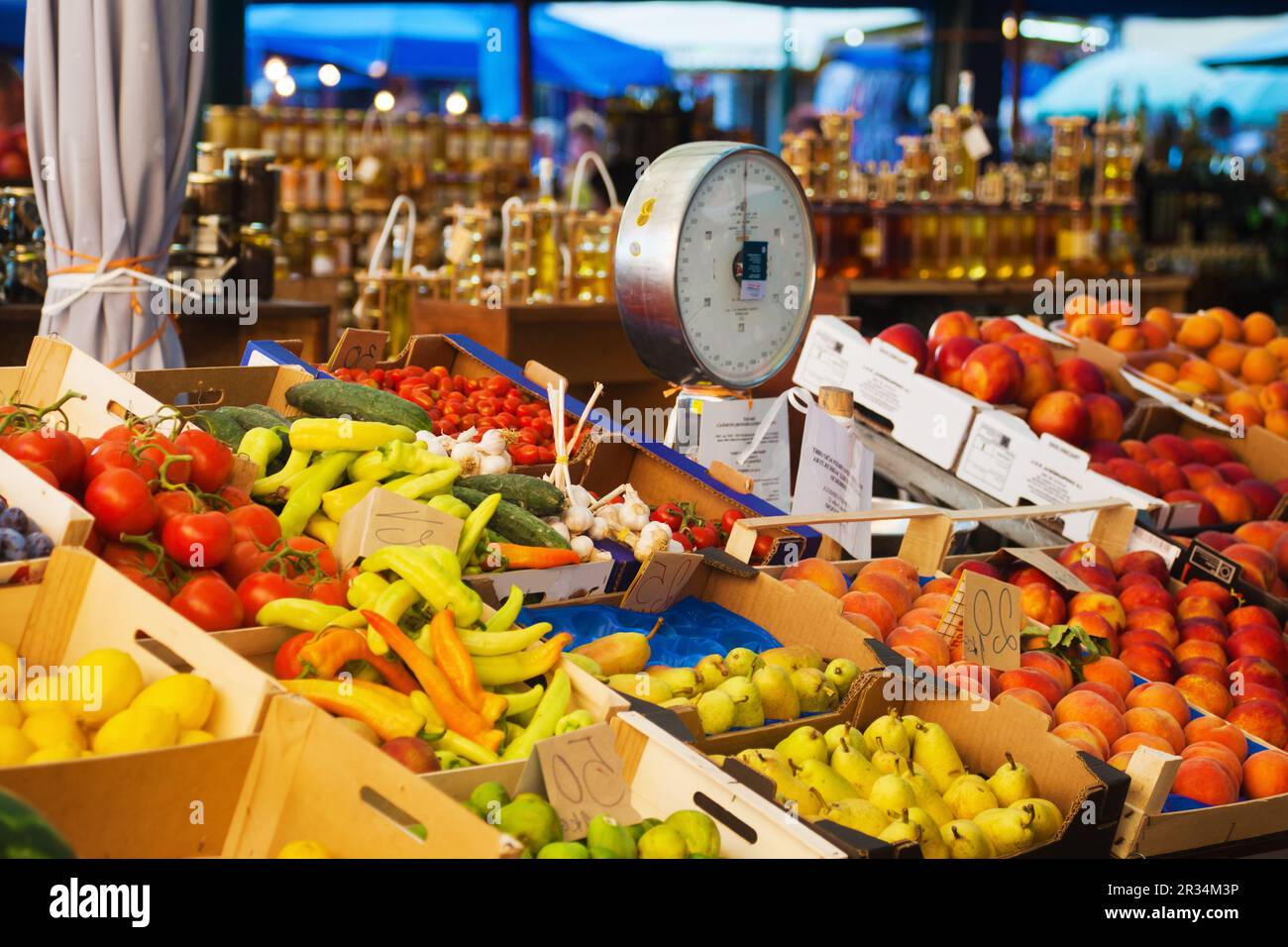 Market stall with fruit and vegetables in Croatia Stock Photo - Alamy