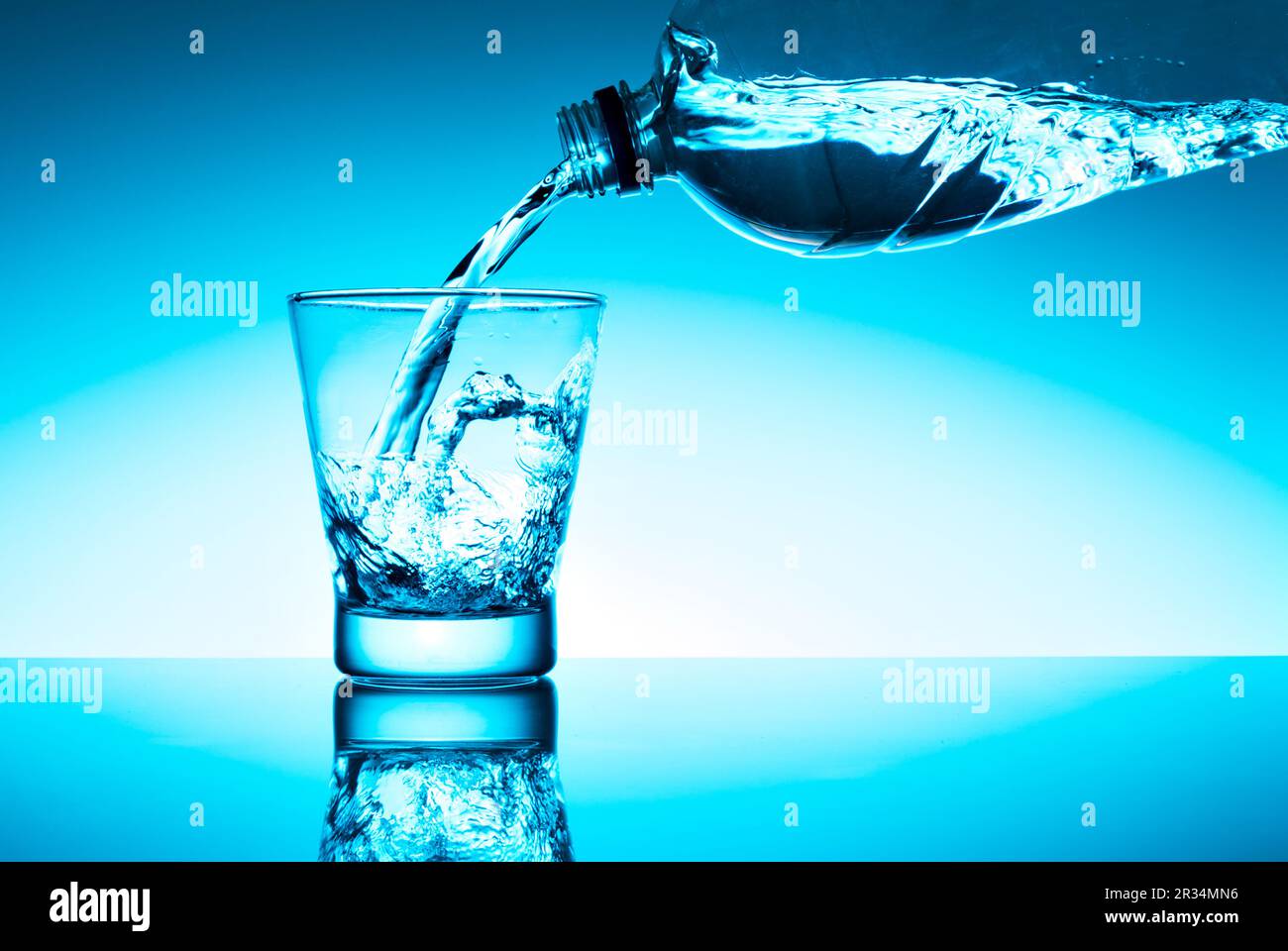 Water life hi-res stock photography and images - Alamy