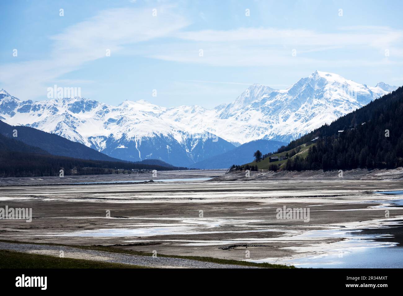 an empty reschen lake in tirol Stock Photo - Alamy