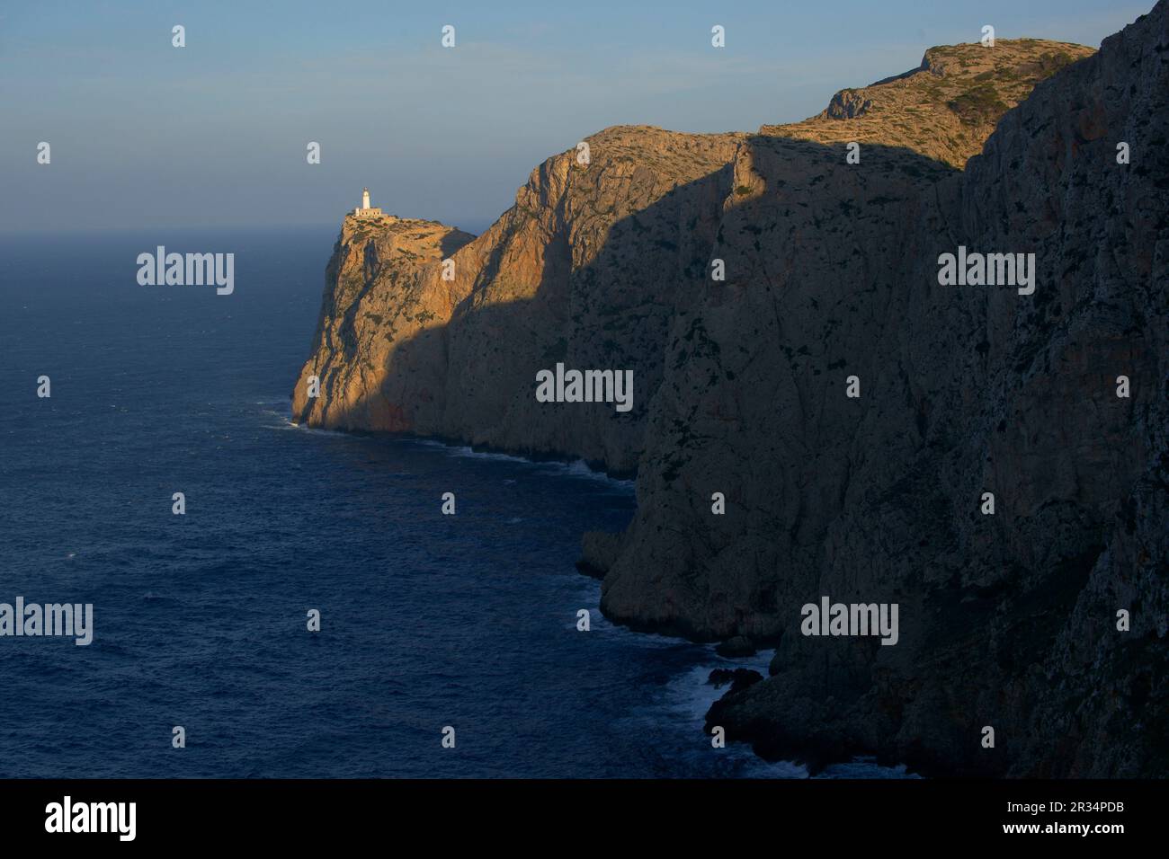 Faro de Formentor (1863). Cap de Formentor.Pollença.Mallorca.Baleares ...