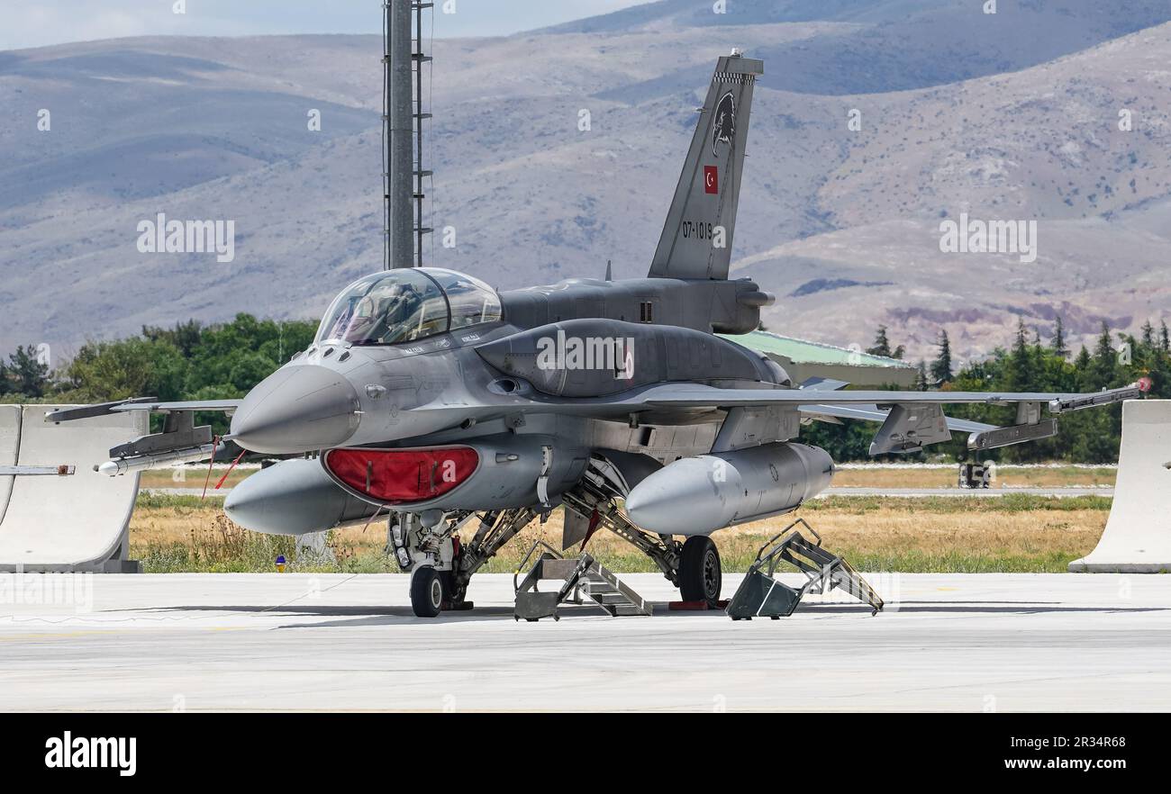 KONYA, TURKIYE - JUNE 30, 2022: Turkish Air Force Lockheed Martin F-16D ...
