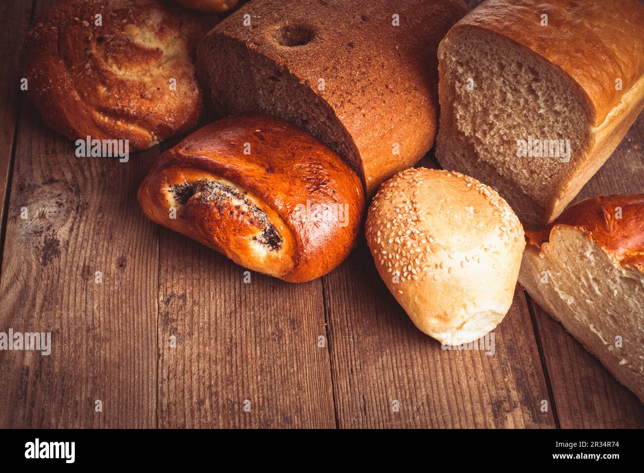 Types of bread Stock Photo - Alamy