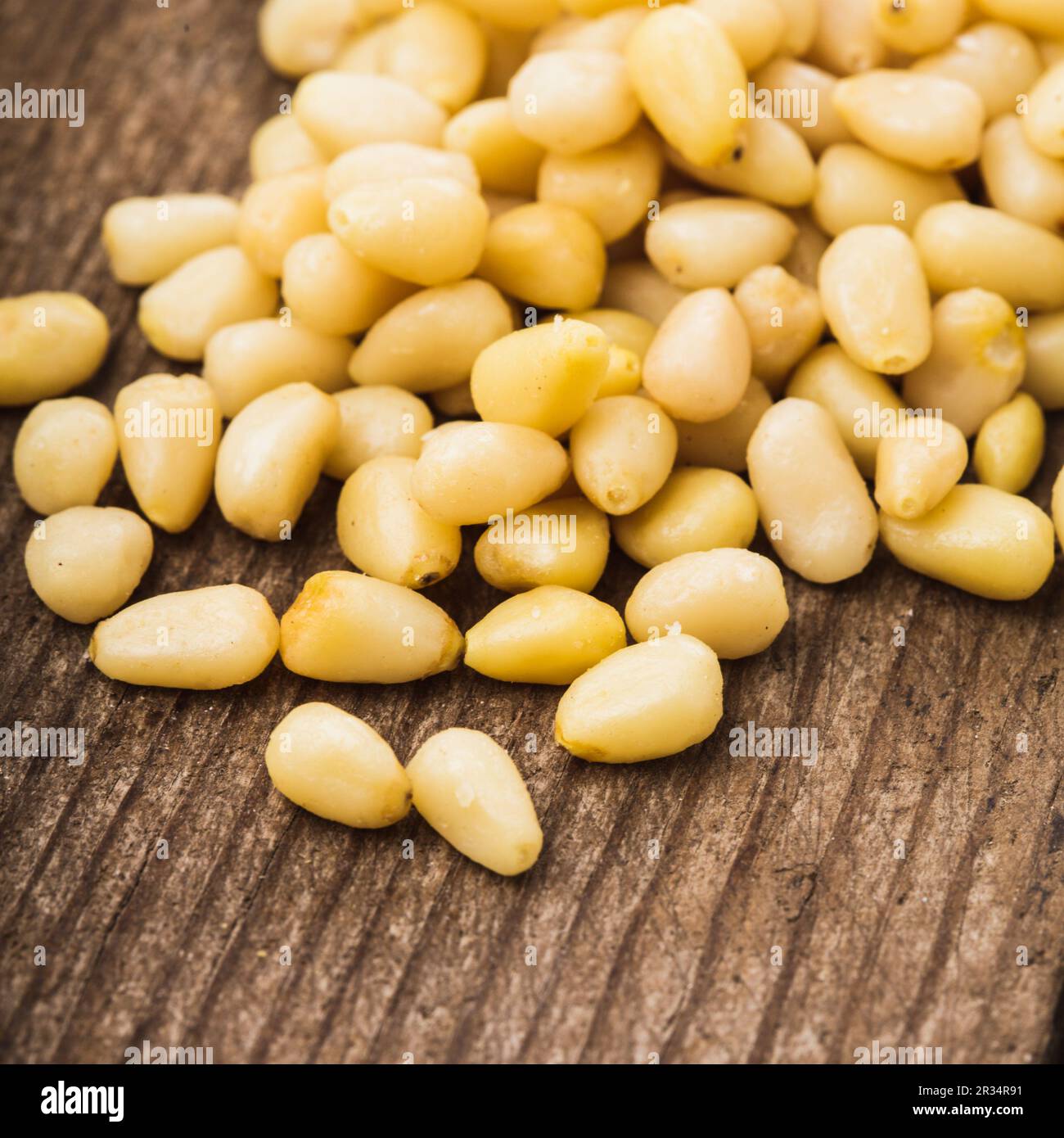 Pinoli pinus pinea hi-res stock photography and images - Alamy
