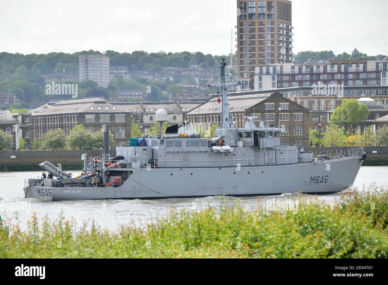 French Navy Minesweeper FS CROIX DU SUD M646 heading along the River ...
