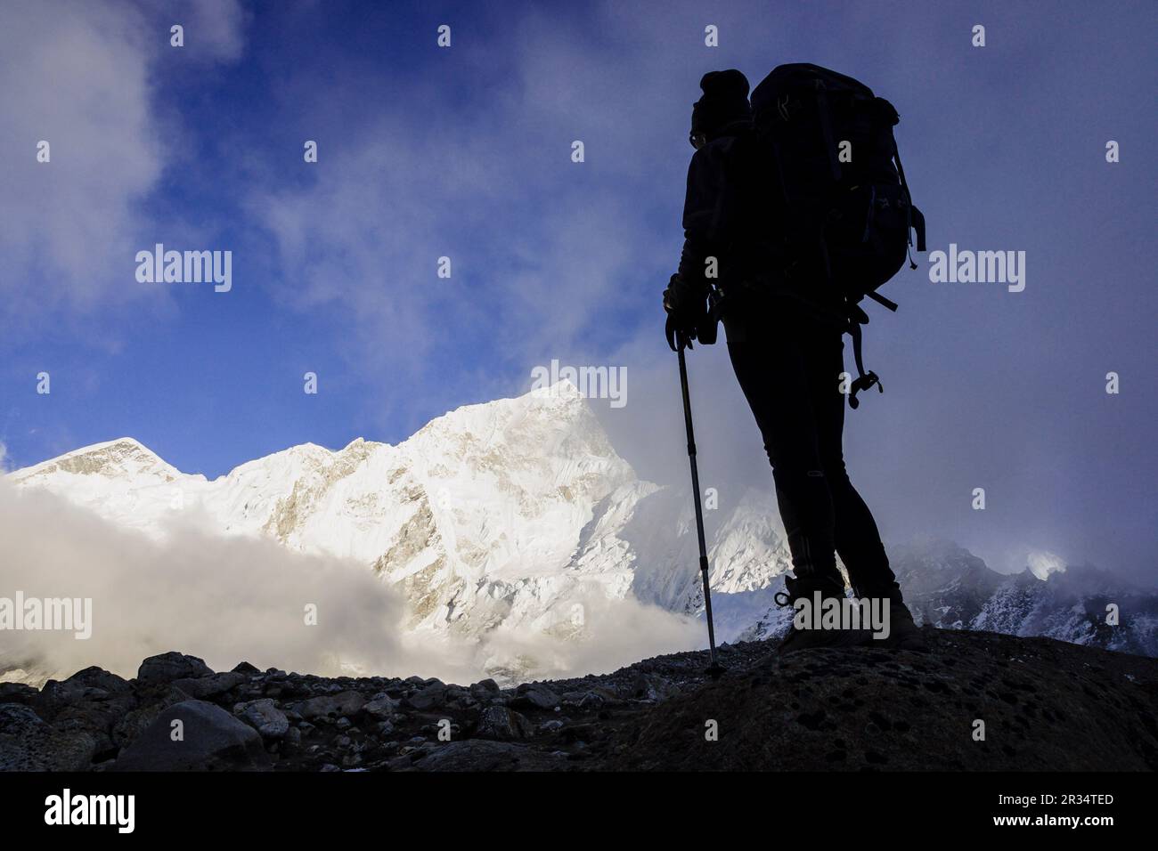 Glaciar himalaya nepal hi-res stock photography and images - Alamy