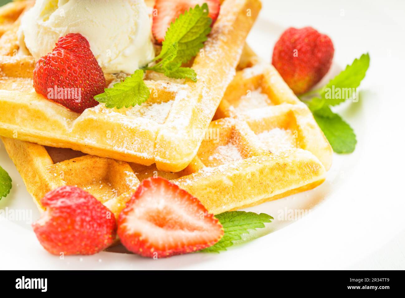 Strawberry wafer hi-res stock photography and images - Alamy