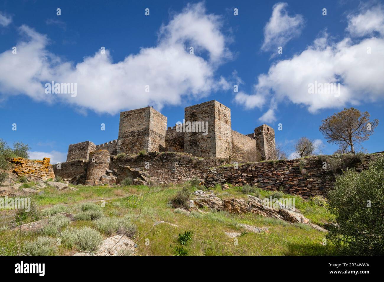 Castelo de Monsaraz, Monumento Nacional, Monsaraz, Distrito de Évora ...