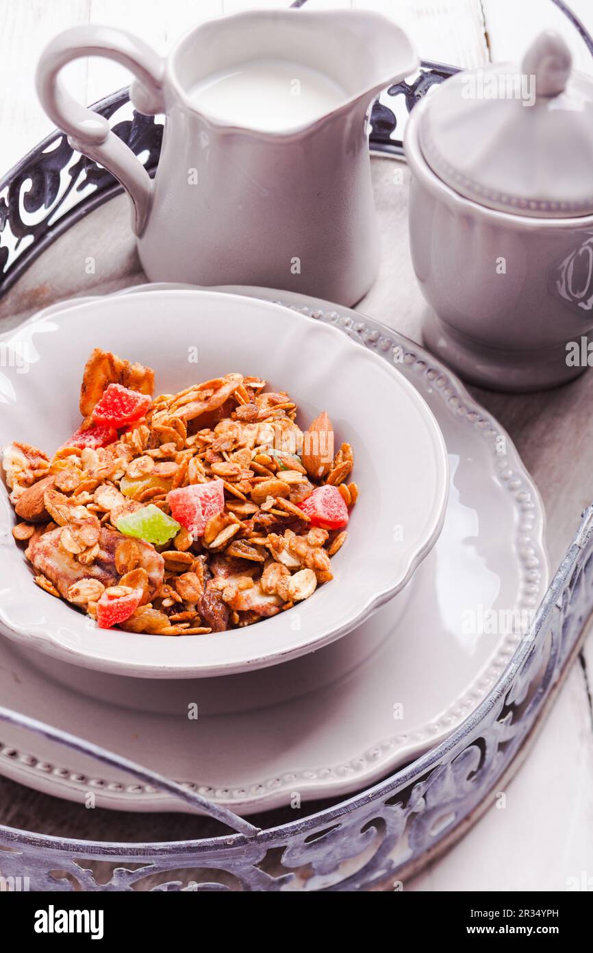 Yogurt granola bowl fruits hi-res stock photography and images - Alamy