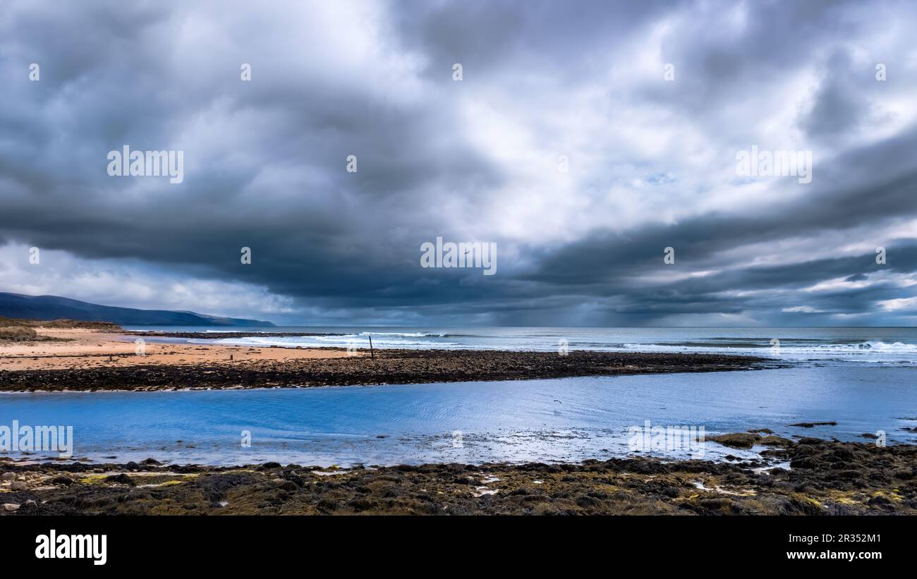 Brora estuary hi-res stock photography and images - Alamy