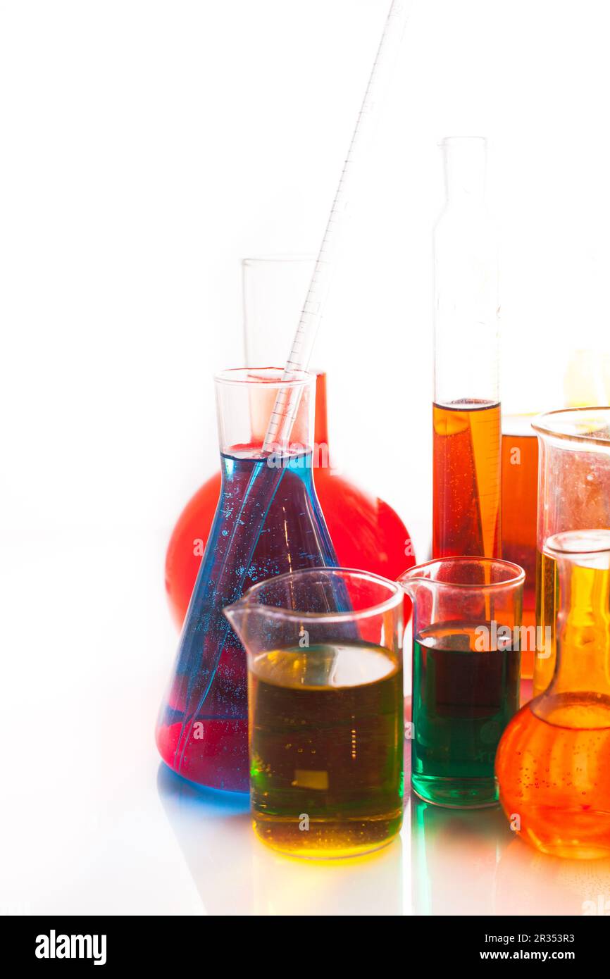 Conical glass beaker hi-res stock photography and images - Alamy