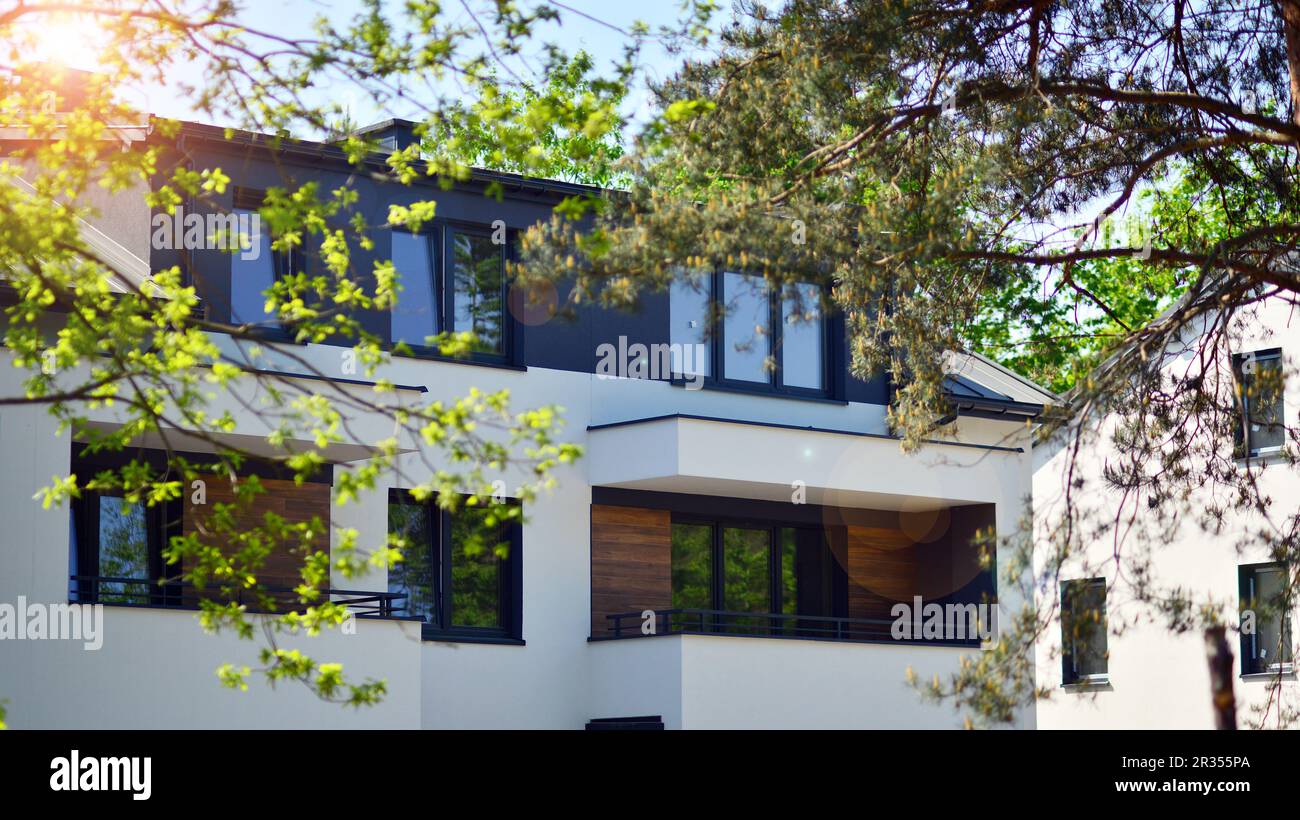 Terraced family homes in newly developed housing estate. The real ...