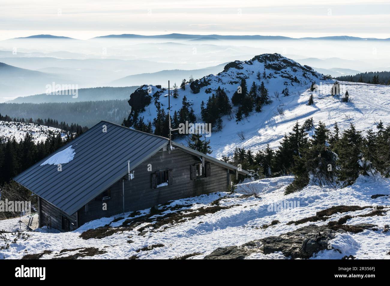 Mountain cabin in bavarian hi-res stock photography and images - Alamy