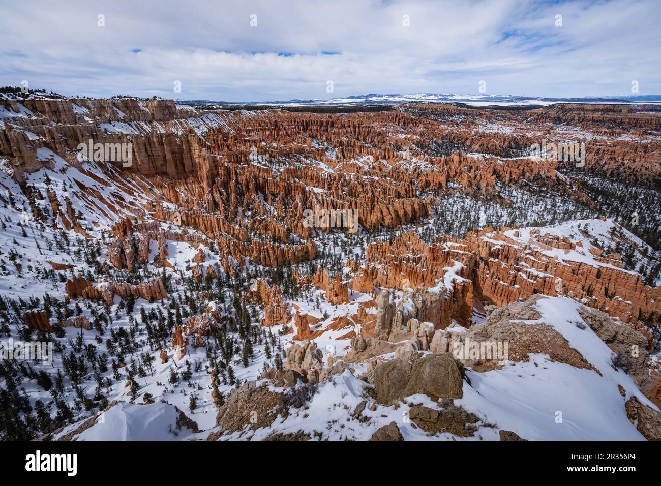 Bryce Canyon, UT on a cool snowy day Stock Photo - Alamy
