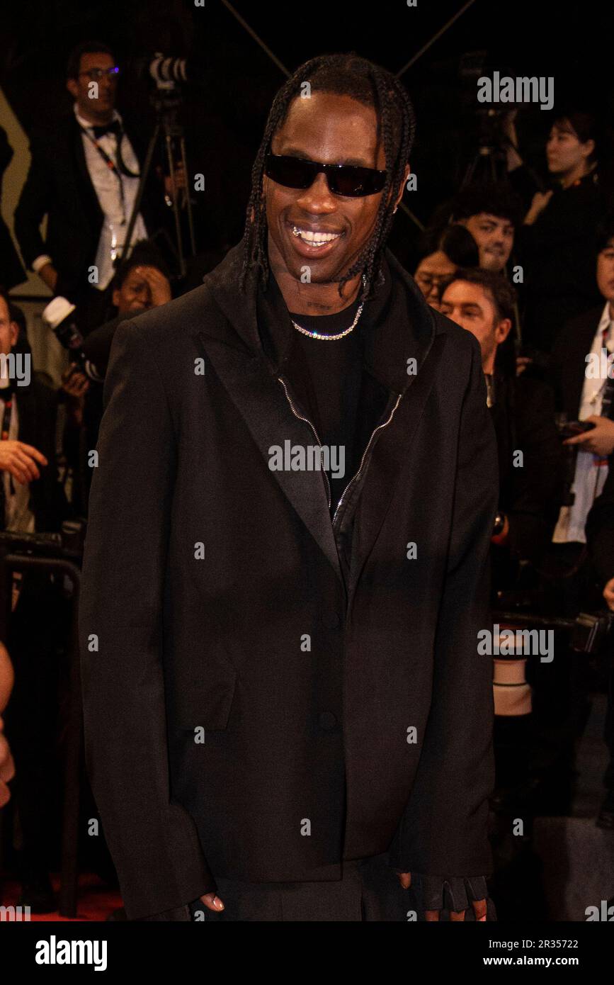 Travis Scott poses for photographers upon arrival at the premiere of ...
