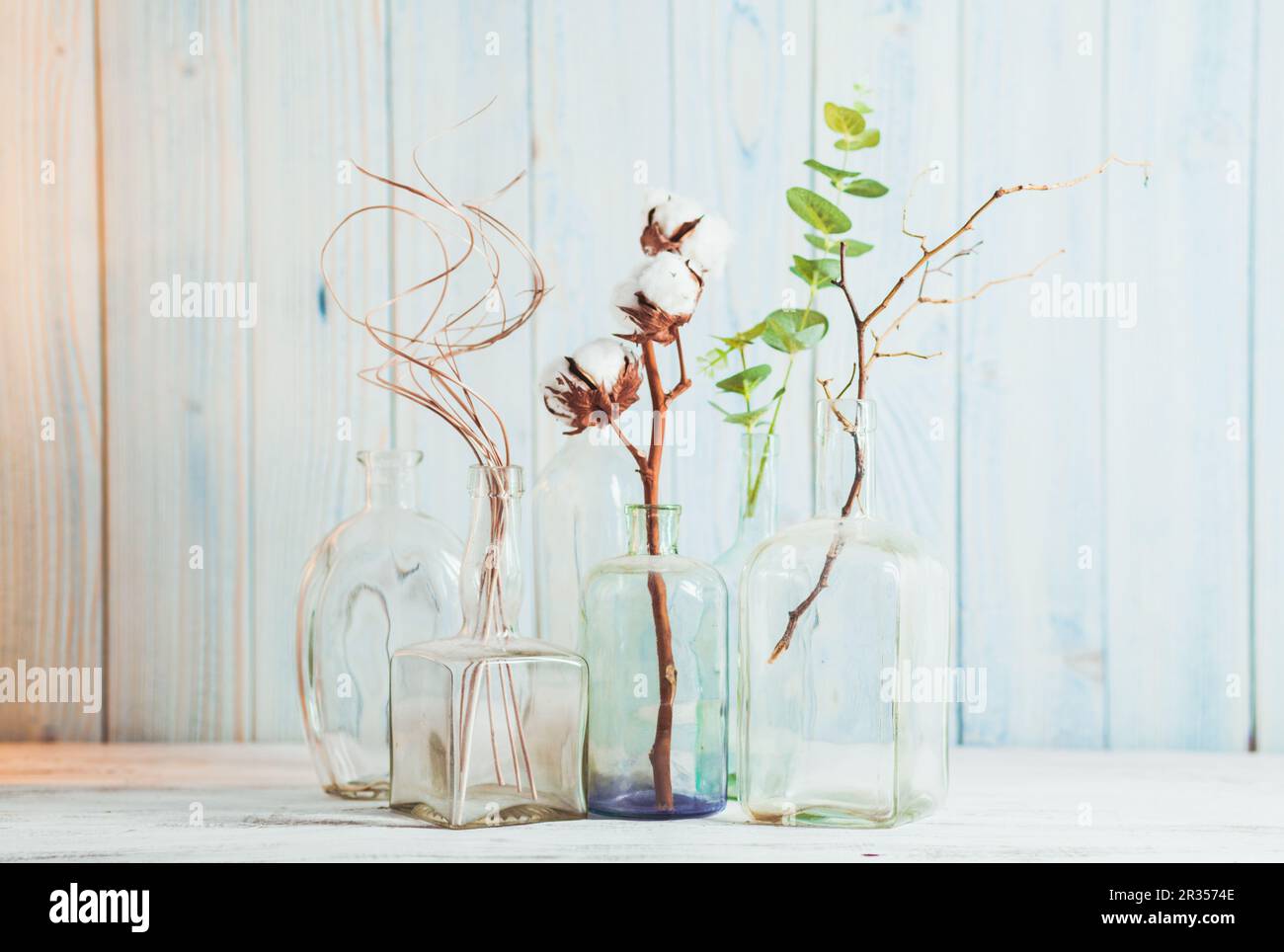 Composition feature hi-res stock photography and images - Alamy