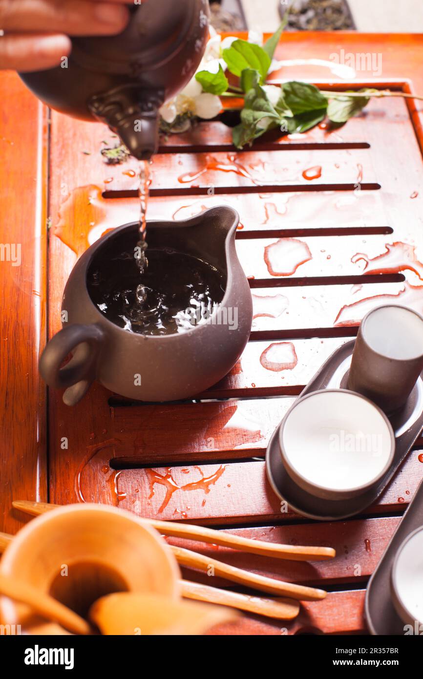 Chinese tea ceremony Stock Photo - Alamy