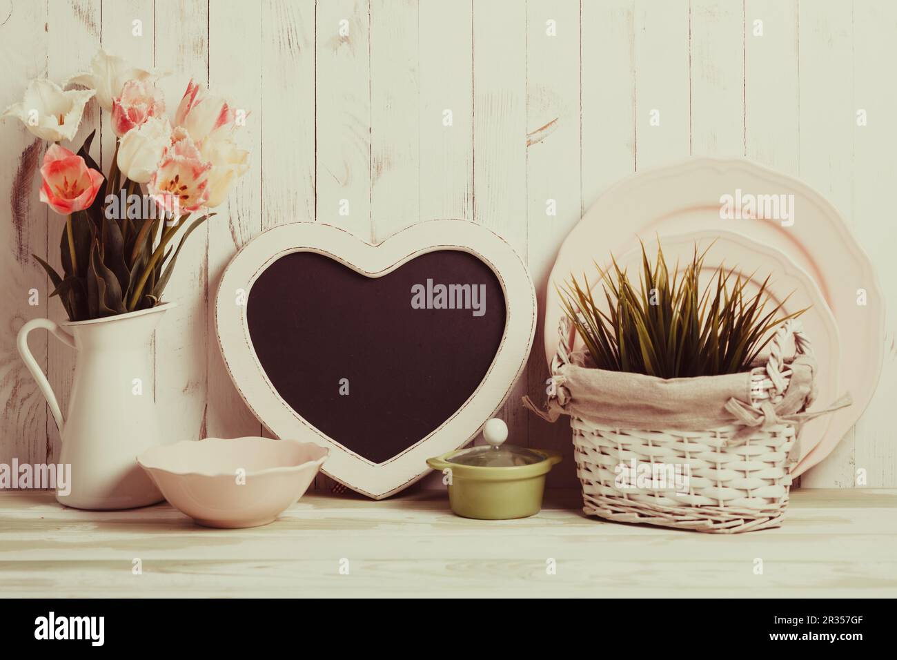 Kitchen table top hi-res stock photography and images - Alamy