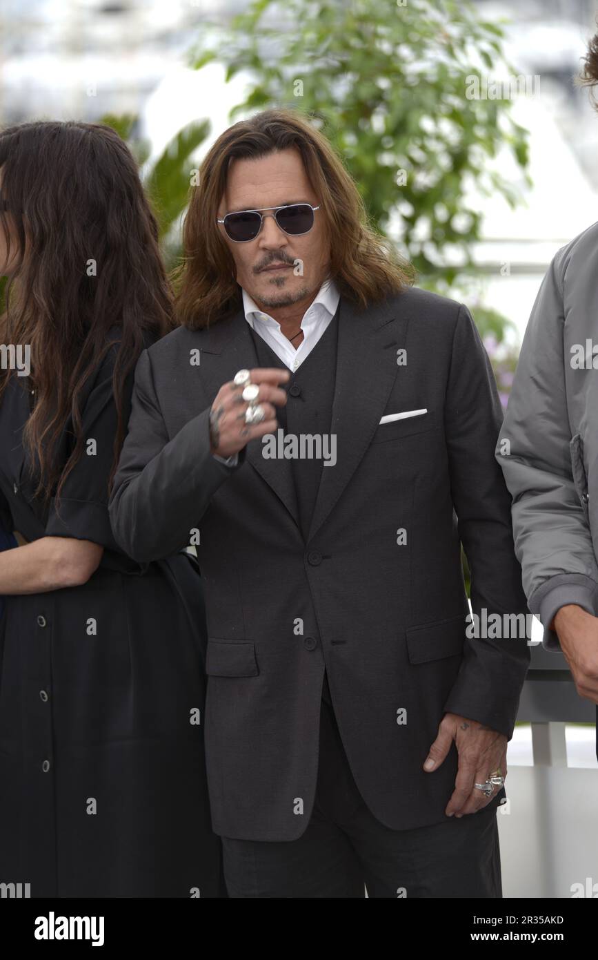 Capucine valmary and djibril djimo hi-res stock photography and images ...