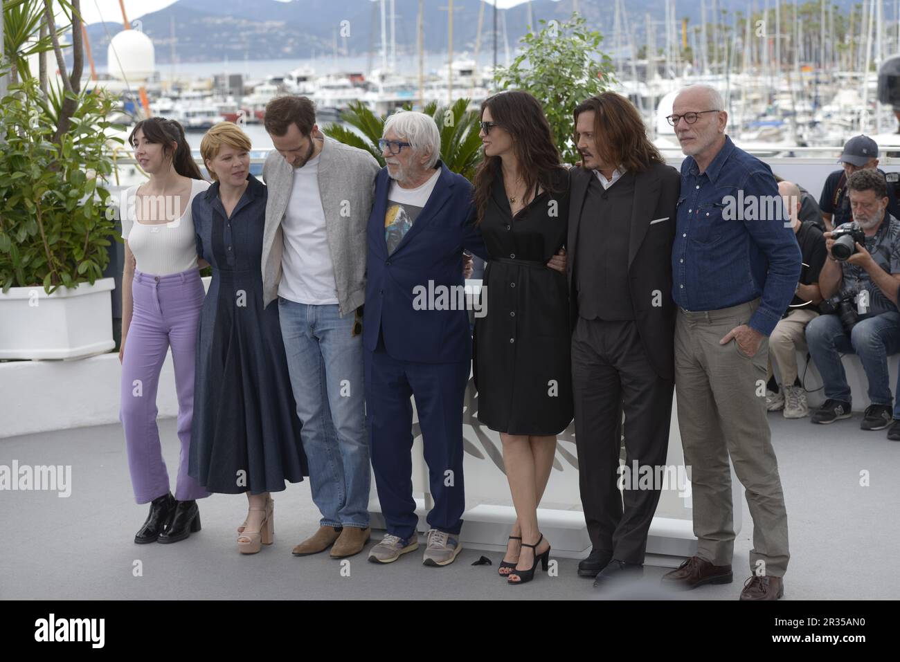 Capucine valmary and djibril djimo hi-res stock photography and images ...