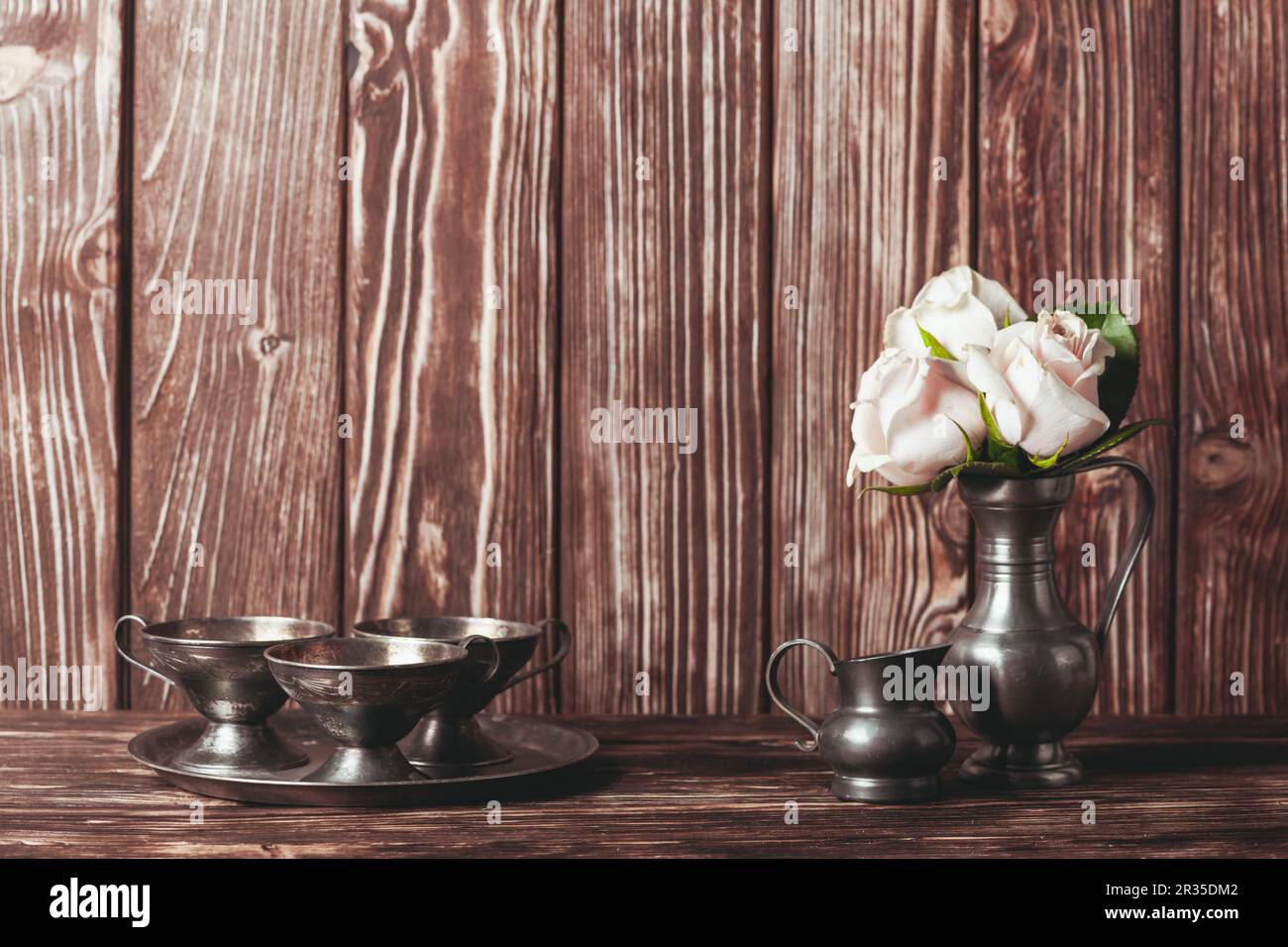 Vintage still life set hi-res stock photography and images - Alamy