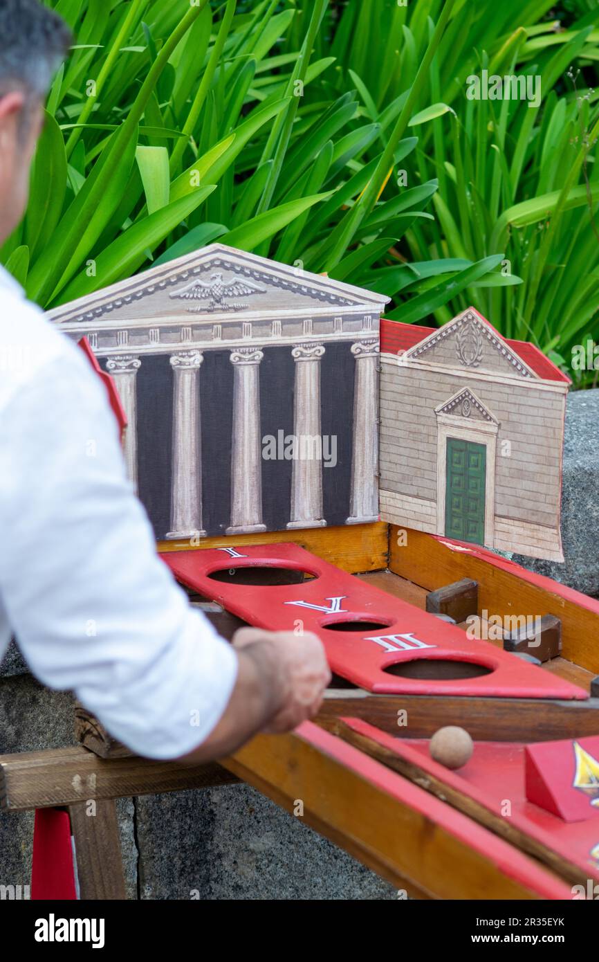 Roman board games hi-res stock photography and images - Alamy