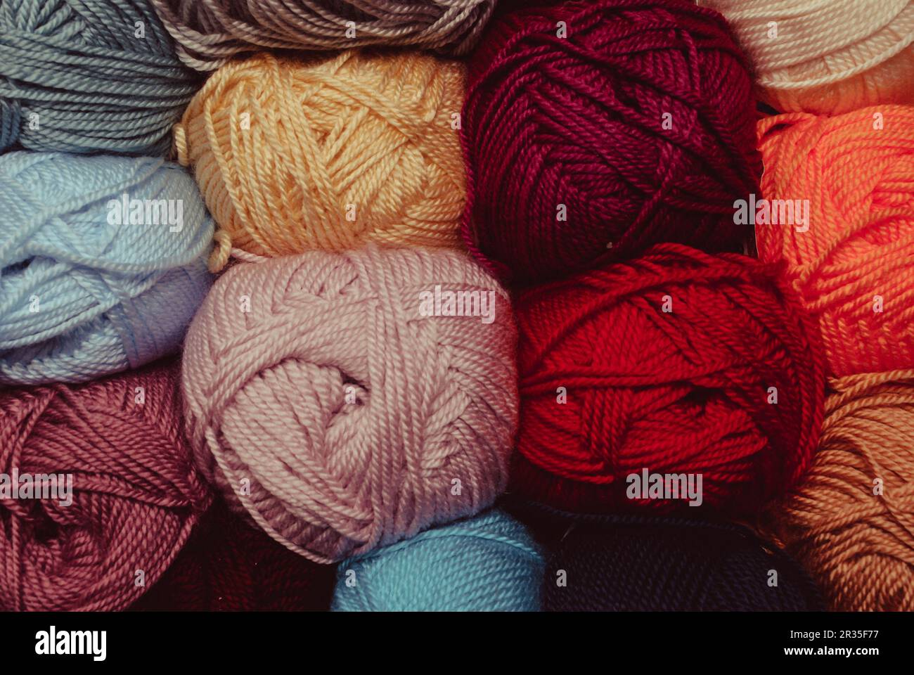 The color threads Stock Photo - Alamy